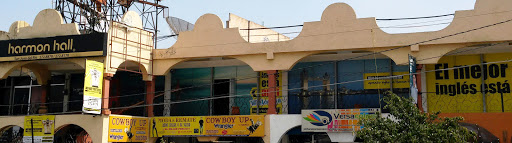 Harmon Hall San Juan del Río - San Juan del Río